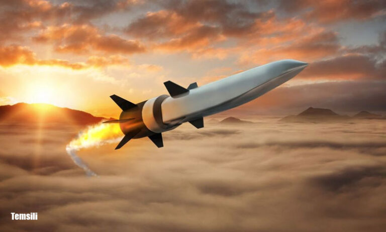 Trump'tan Rusya'ya hırsız suçlaması: Süper hipersonik füze ...