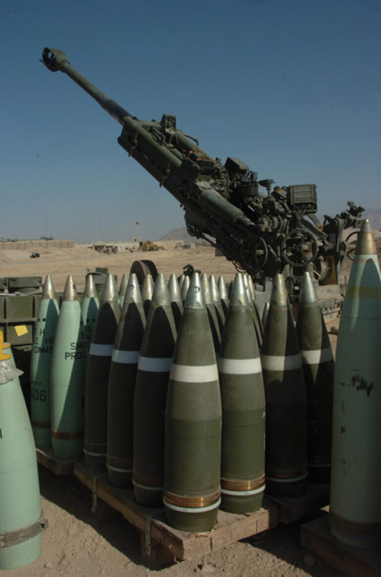 Kanada, Ukrayna'ya 155mm Obüs Sevk Ettiğini Açıkladı