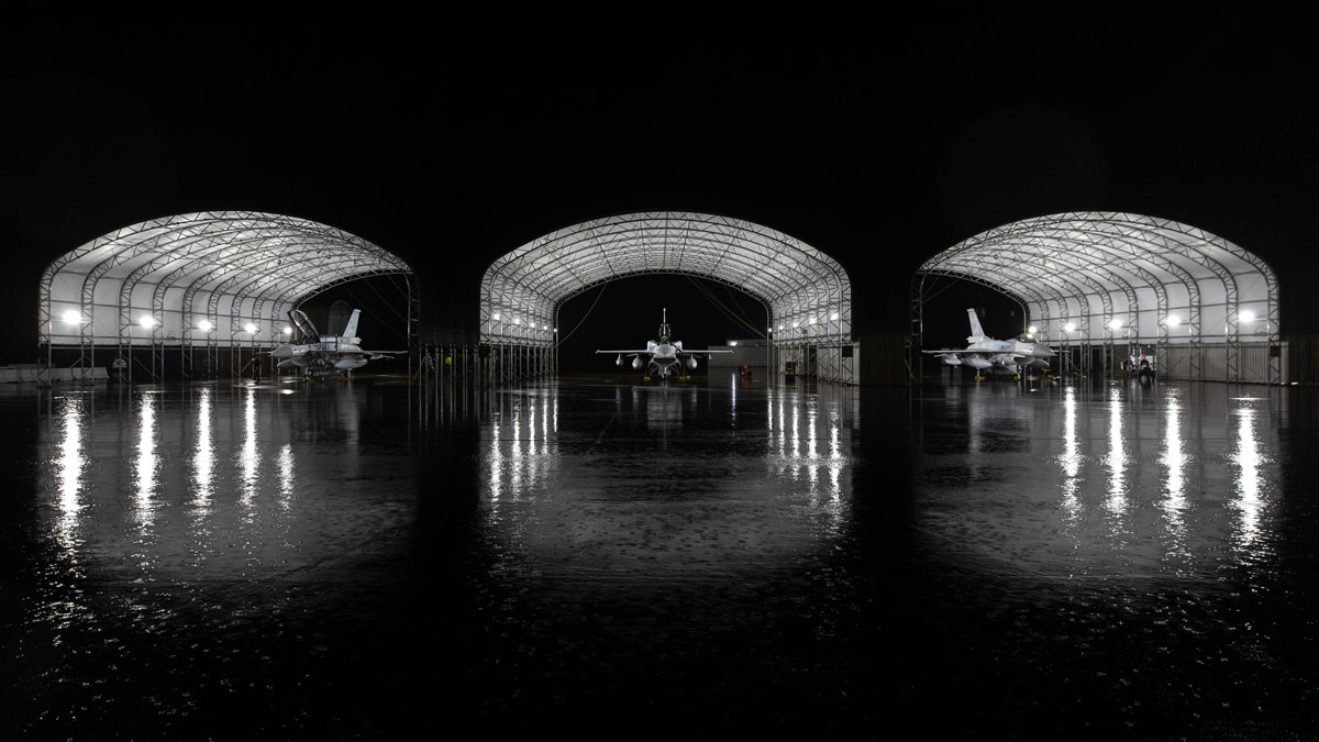 Lockheed Martin 3 F-16 Blok 70'i teslim etti