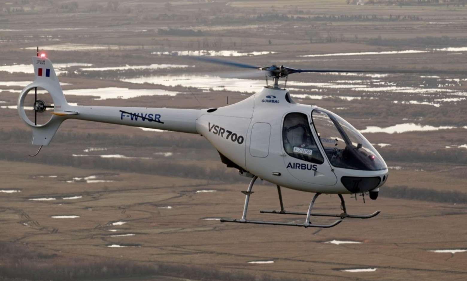 Fransa'dan Airbus Helicopters'a 6 adet VSR700 döner kanatlı İHA ...